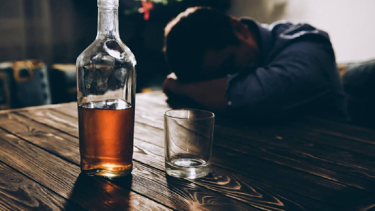 How To Recognize An Alcohol Problem Health2Wellness